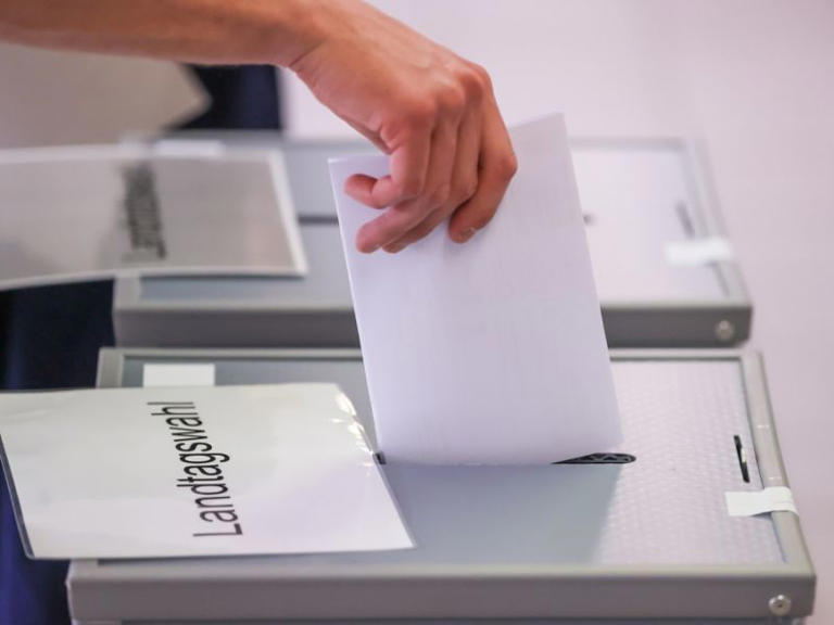 Landtagswahl: Grüne im Südwesten stimmen Koalitionsvertrag mit der CDU zu