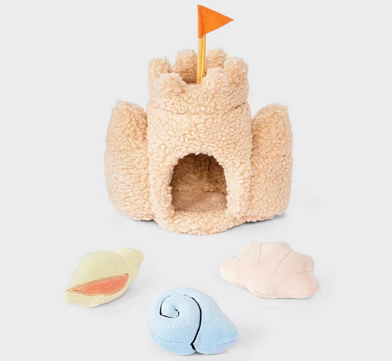 Discover the adorable sand castle dog toy that keeps pups entertained ...