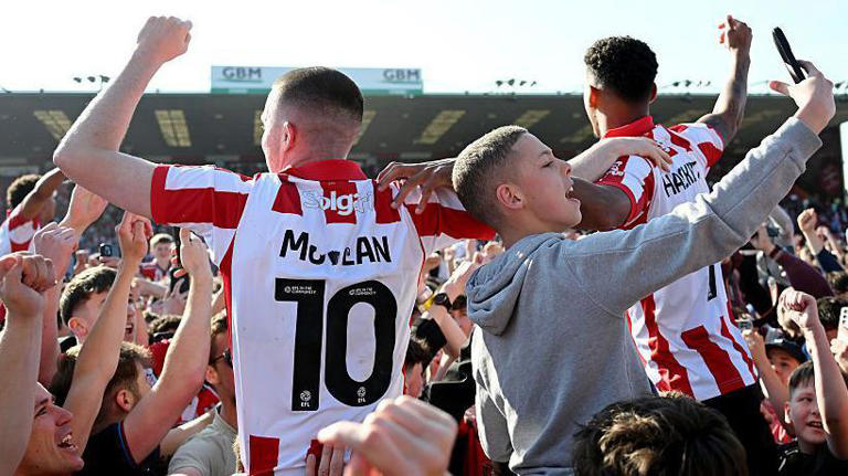 Lincoln City's League One title bus parade