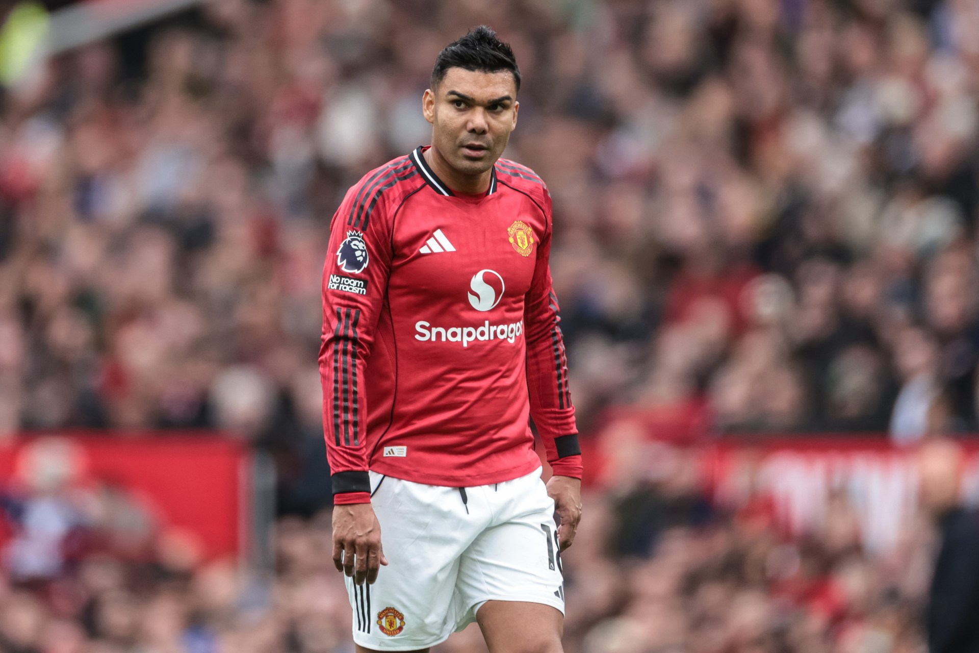 Michael Carrick says Man Utd star Joshua Zirkzee left 'isolated' in draw