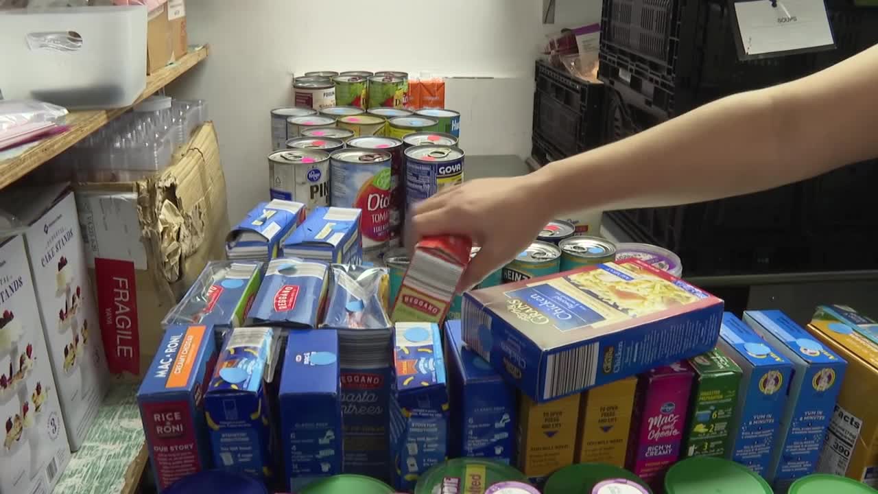 Stamp Out Hunger food drive aims to collect 40,000 pounds of food for ...