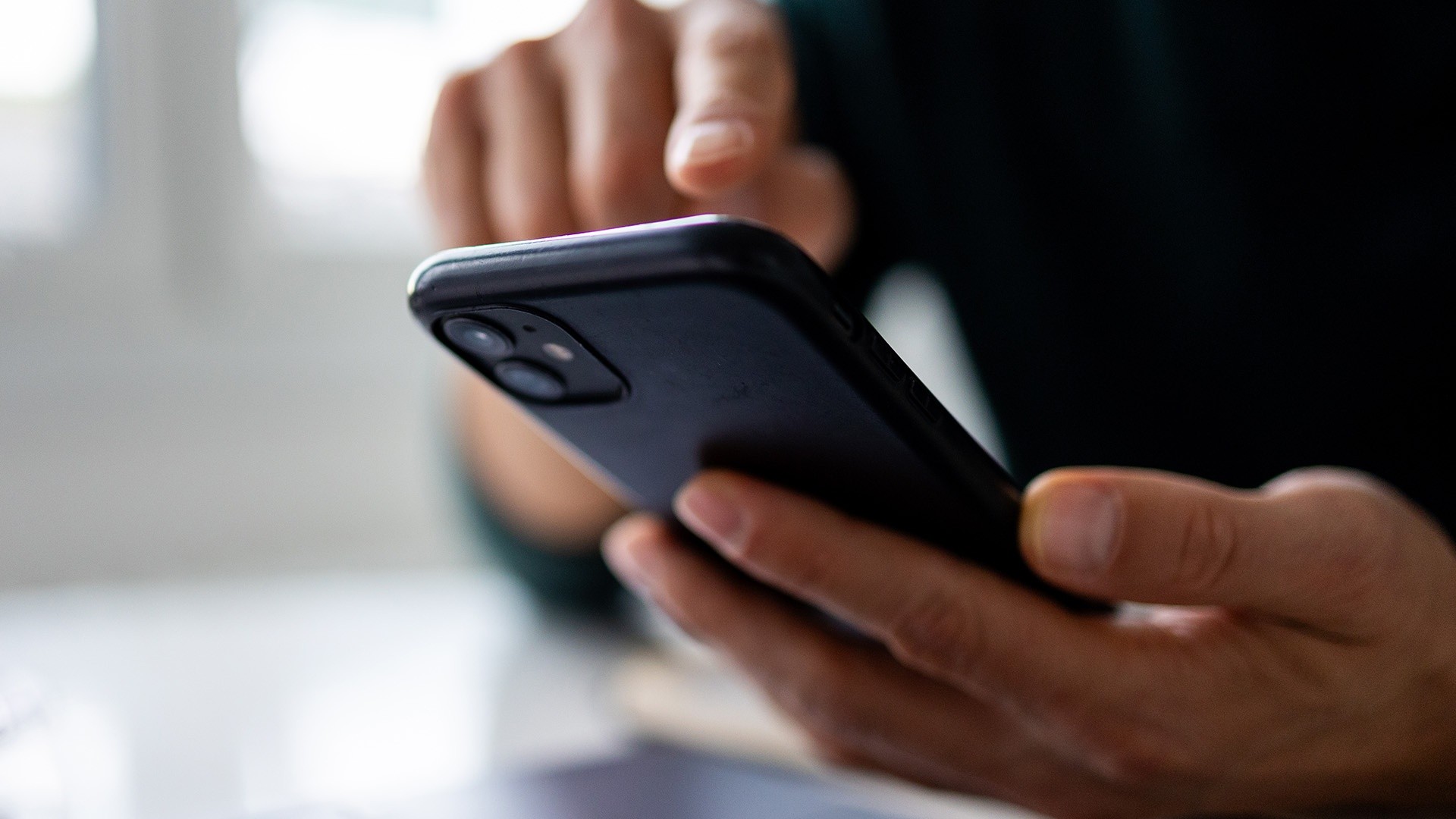 How AI is turning everyday text messages into catchy songs