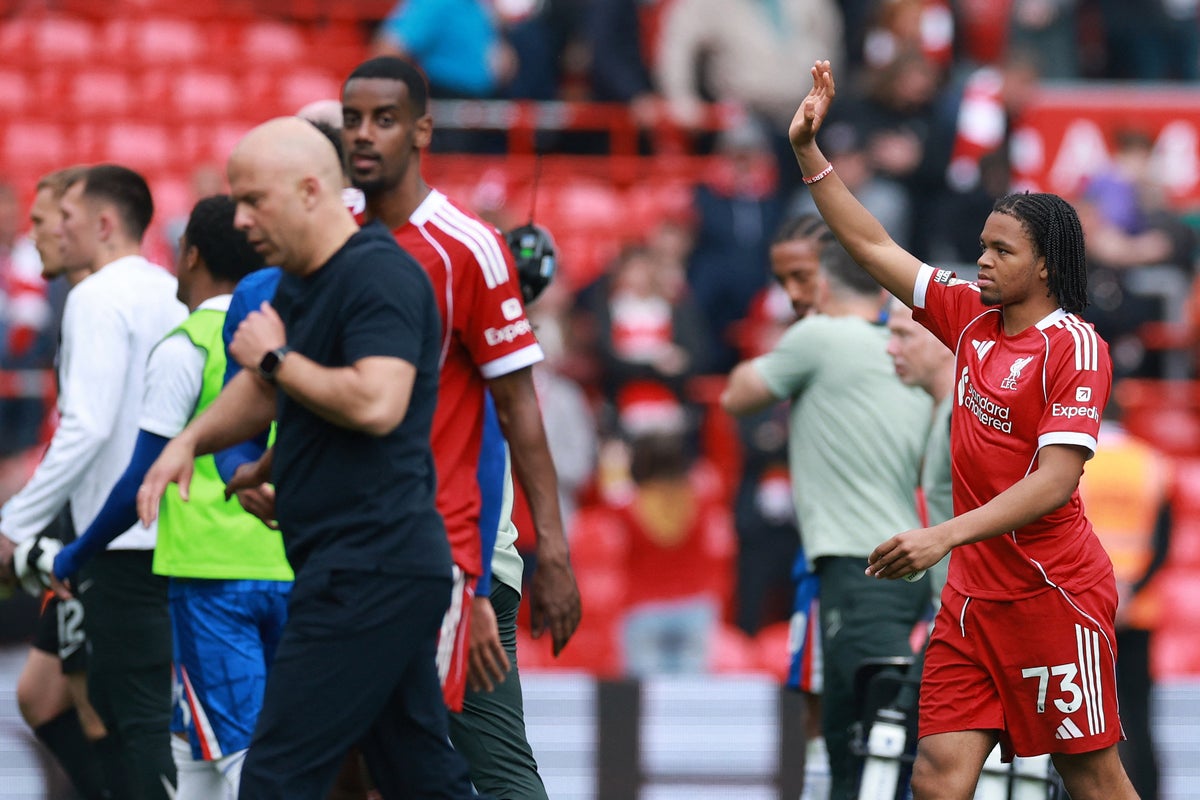 Chelsea finally end losing streak as Liverpool fans boo draw