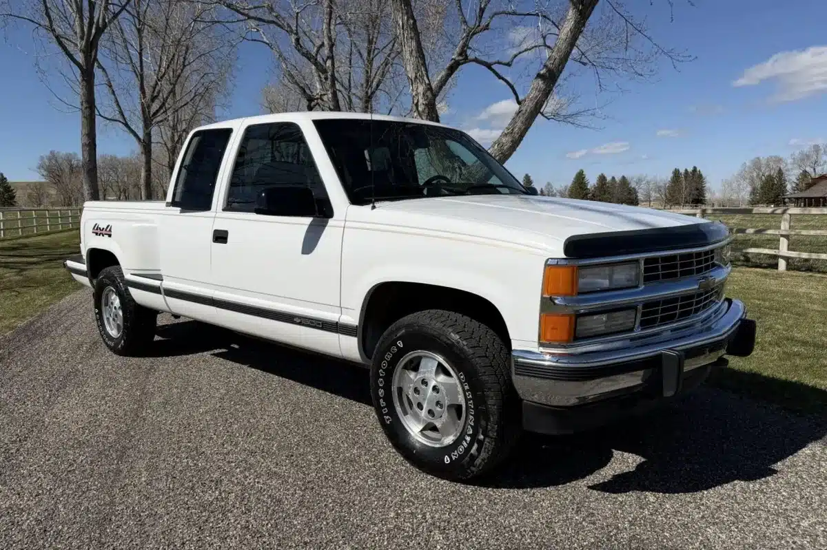 Spared from the rust gods: 1994 Chevy K1500 Silverado is a pristine ...