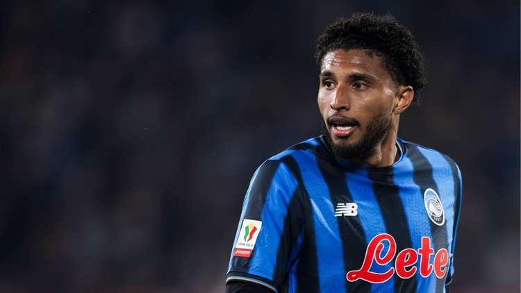 Man Utd transfer news today: Midfielder signing close as Anderson ...