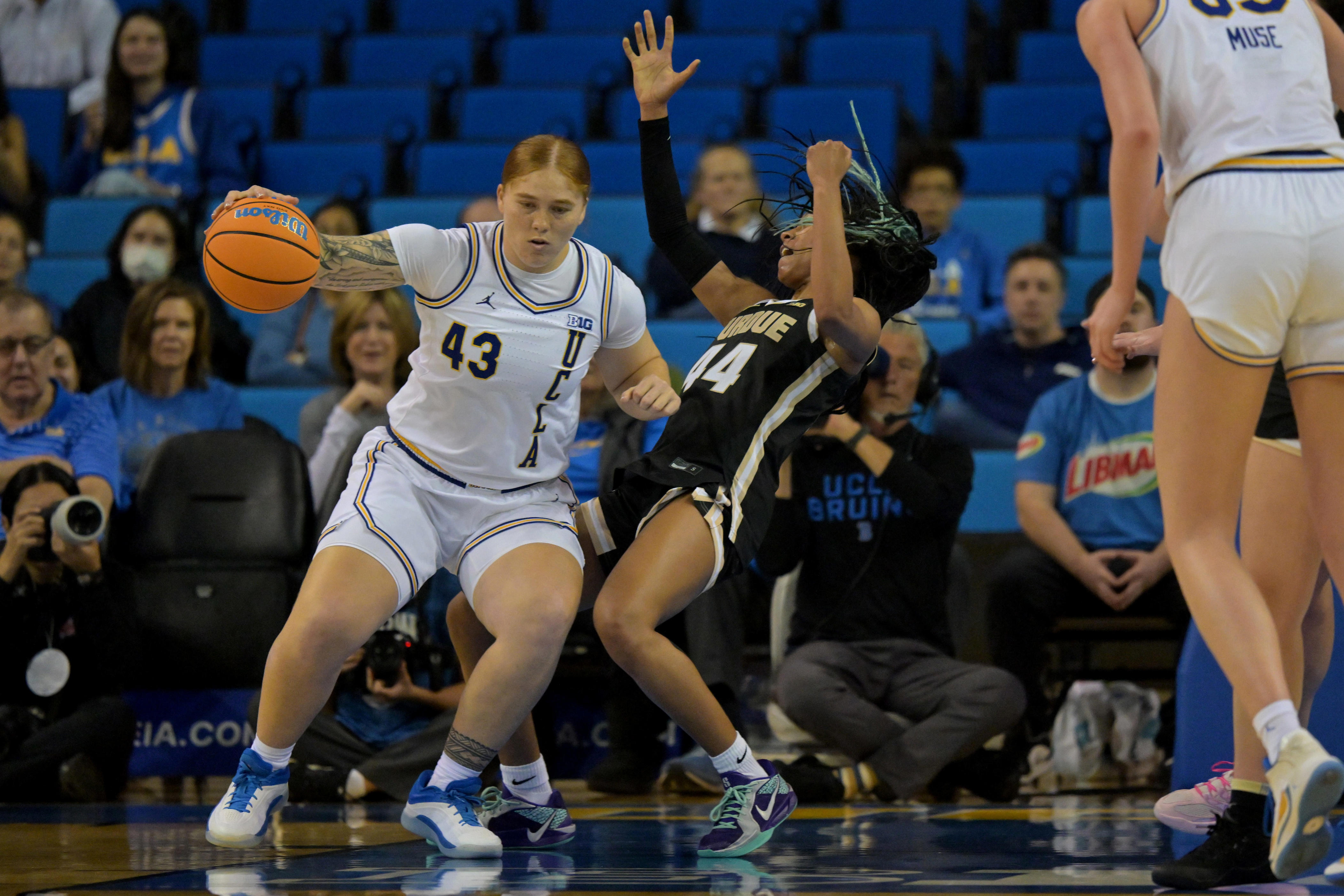 UCLA softball star Megan Grant kept 'smile on my face' by playing ...