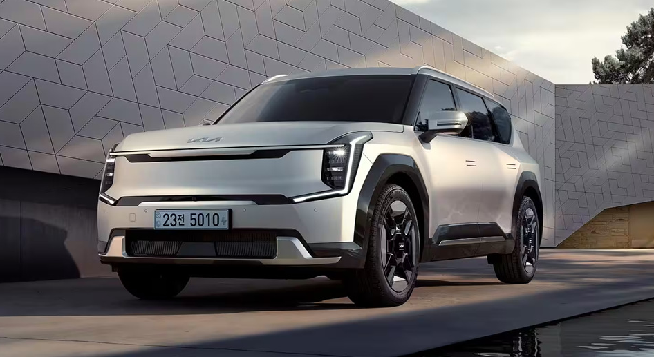 310-mile range, 30 min 10-80% charging, 380 HP, $46,478 Kia EV9 is the ...