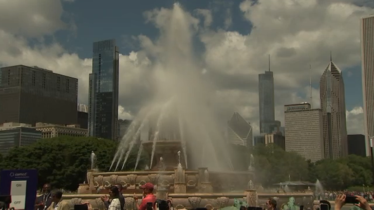 Chicago's Buckingham Fountain switches on for summer season Saturday