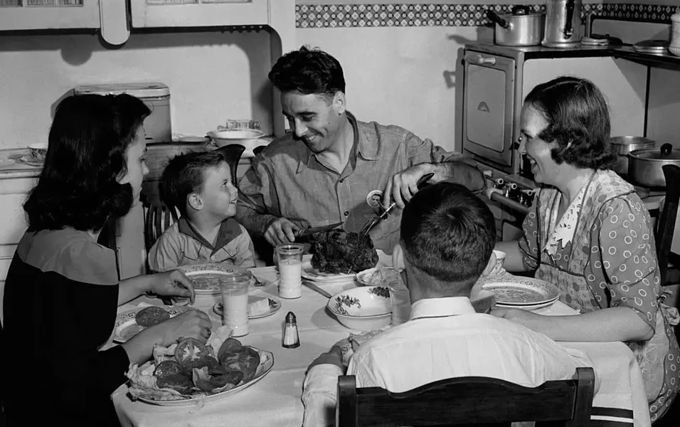 Small daily rituals that keep families close