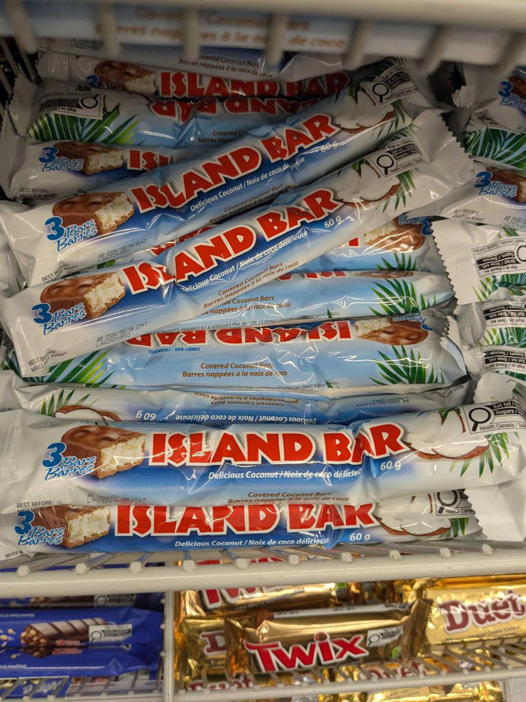 I tried 8 Dollarama dupe snacks to see which ones beat the brand-name ...