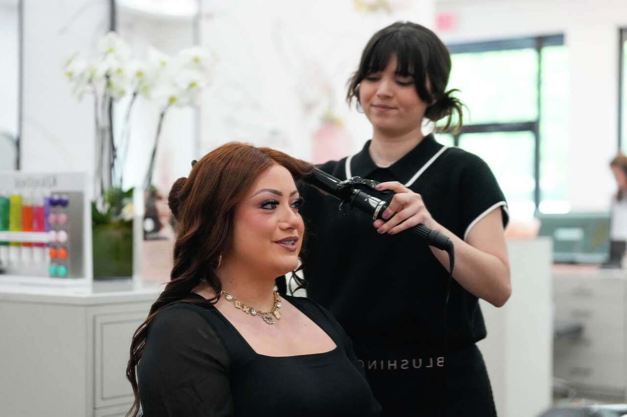 There's a new salon for blowouts in River Oaks. Blushington styles all ...
