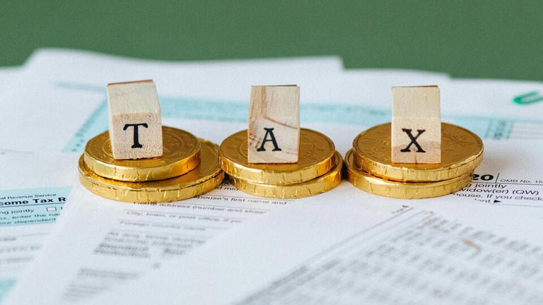 ITR filing 2026: Which income tax return form should salaried taxpayers ...
