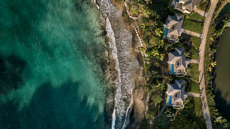 Mother's Day and beyond: Summer's best family travel packages