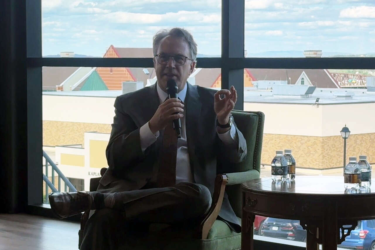 NY Fed chief talks housing, AI and economic shifts in Hudson Valley visit