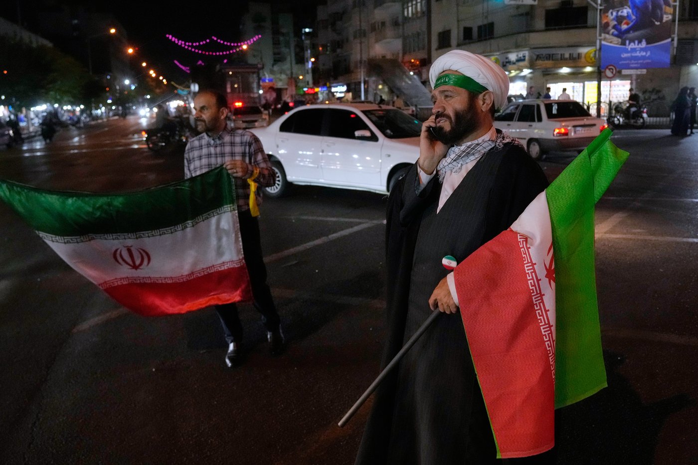 Iran warns the US against attacks on its oil tankers and other ships ...