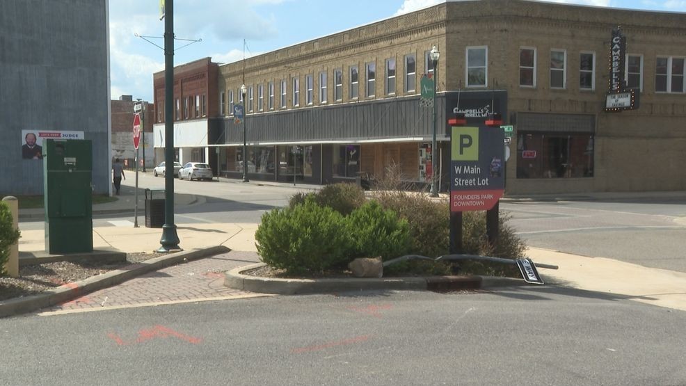 Johnson City business rallying around employee following Friday night crash