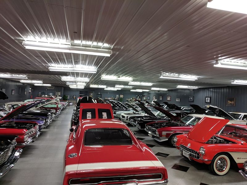 Over 100 rare muscle cars hide inside this little-known auto museum in ...