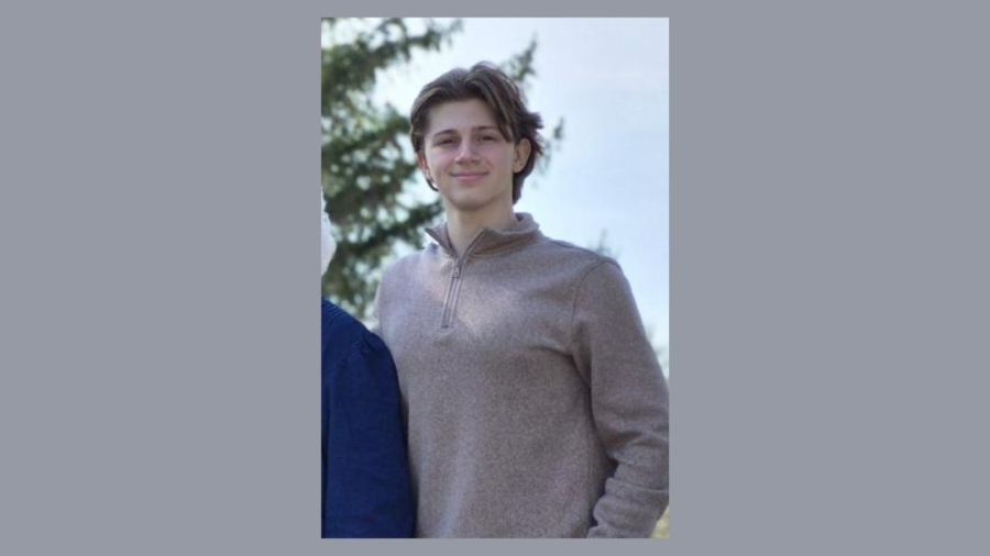 Officials search for 18-year-old missing in Nichols