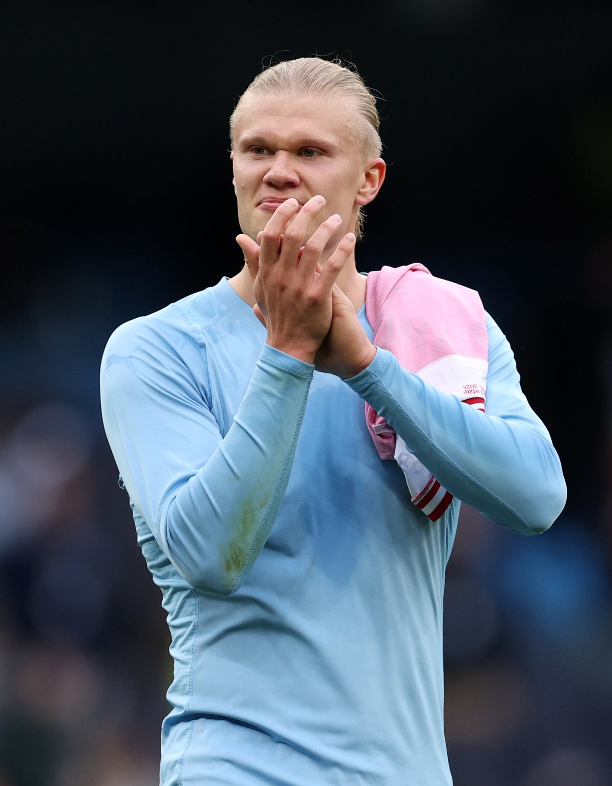 Haaland fires Arsenal title race warning as Man City batter Brentford