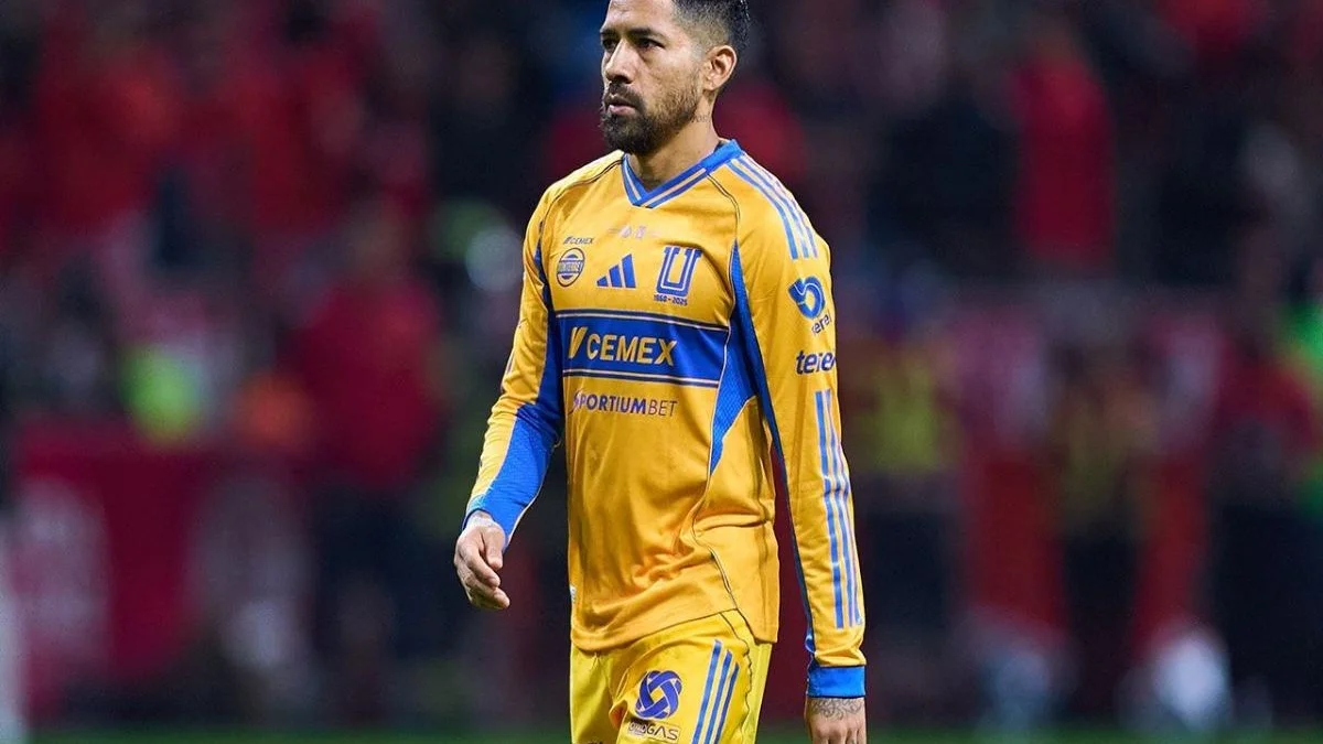 Javier Aquino vuelve a encender la polémica sobre su salida de Tigres