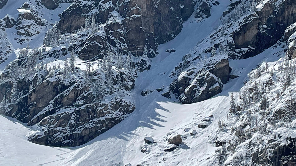 Avalanche sweeps two skiers over cliff in Colorado backcountry