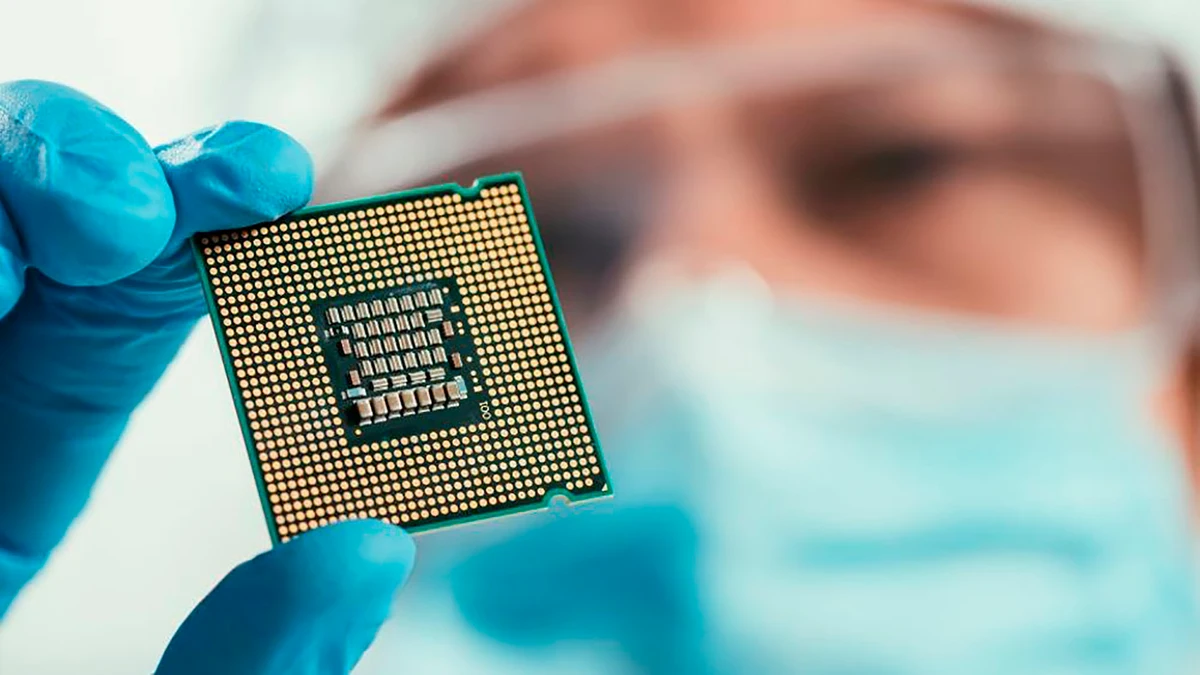 Adiós a los semiconductores: el silicio resuelve en segundos lo que ...