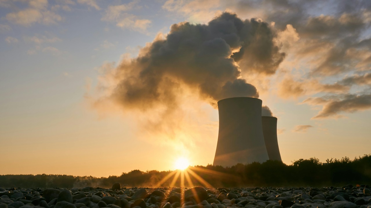 The DOE awards $2.7 billion in contracts for enriched uranium — a ...