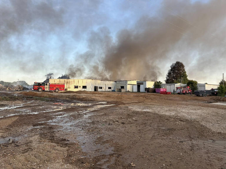 Massive factory fire almost fully extinguished after firefighters ...