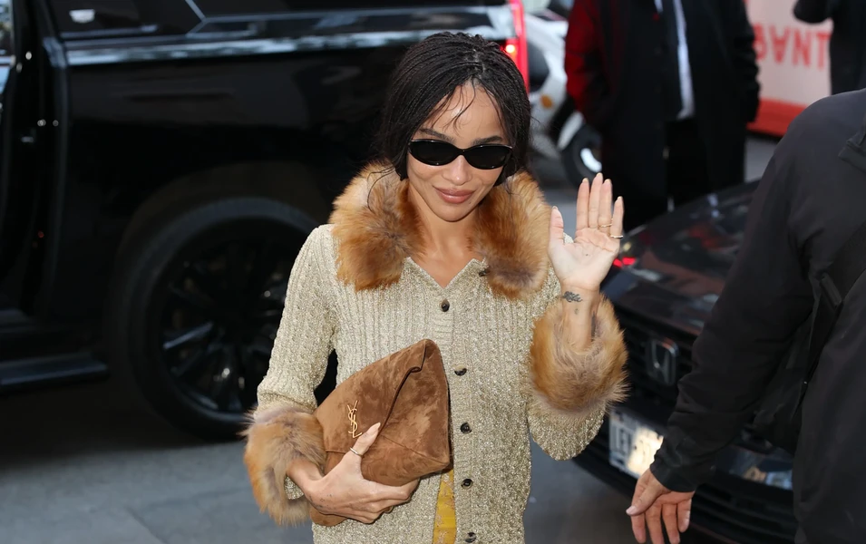 Zoë Kravitz calls Hulu's engagement reference 'tacky' amid Styles buzz