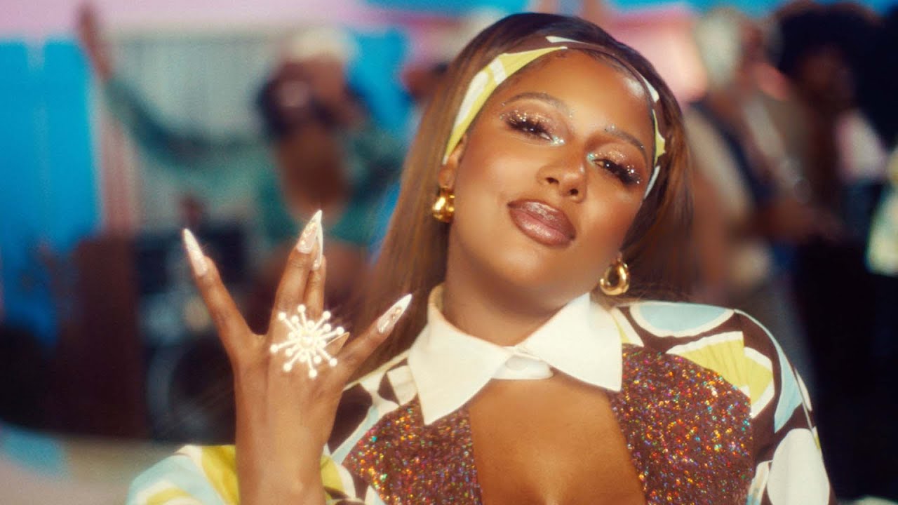 Victoria Monét reveals the dark side of winning a Grammy