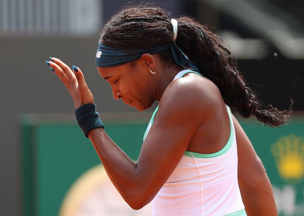 Coco Gauff smashes herself with her tennis racket in bizarre Italy Open ...
