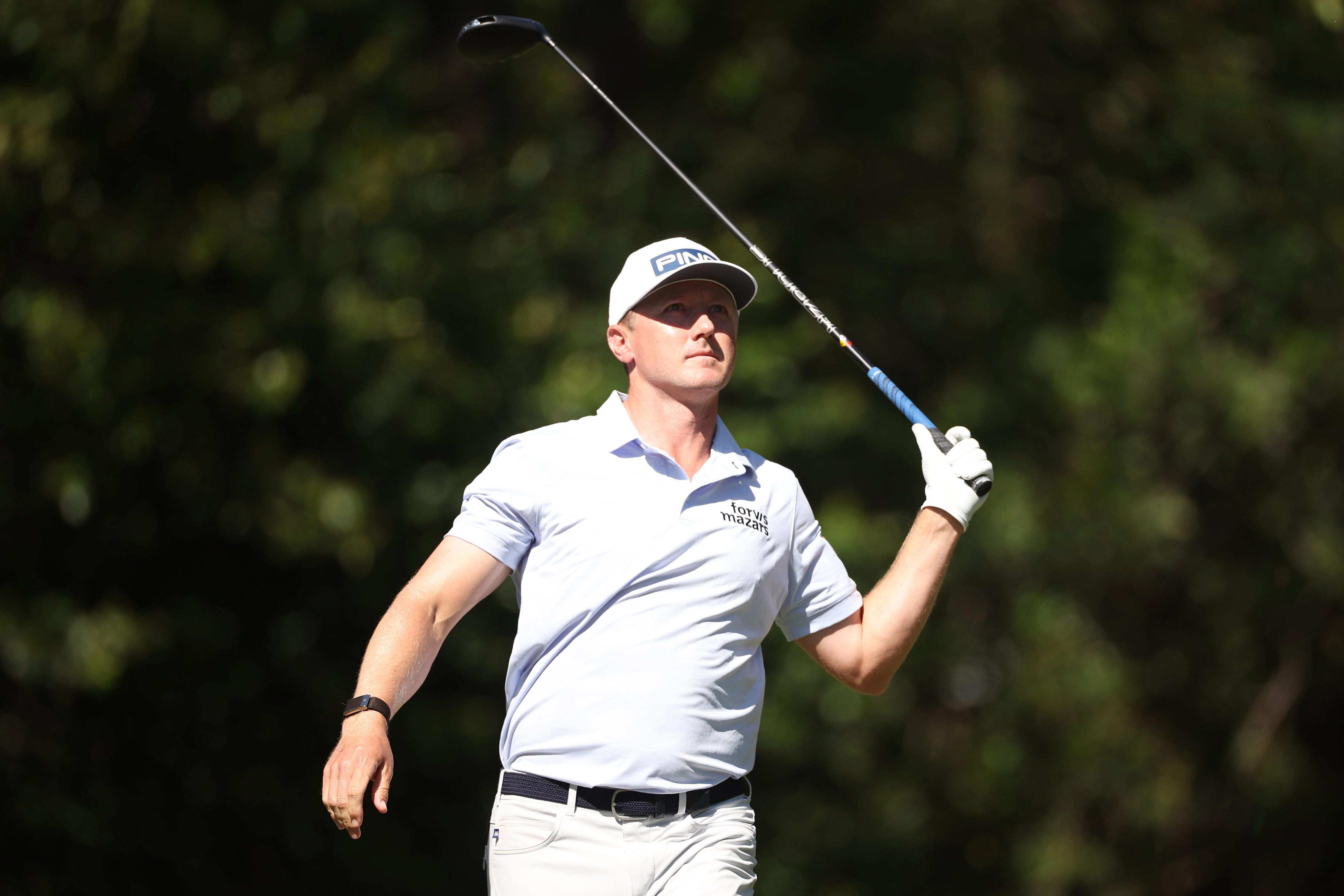 Cameraman hit in the head by wayward shot at PGA Tour's Truist Championship