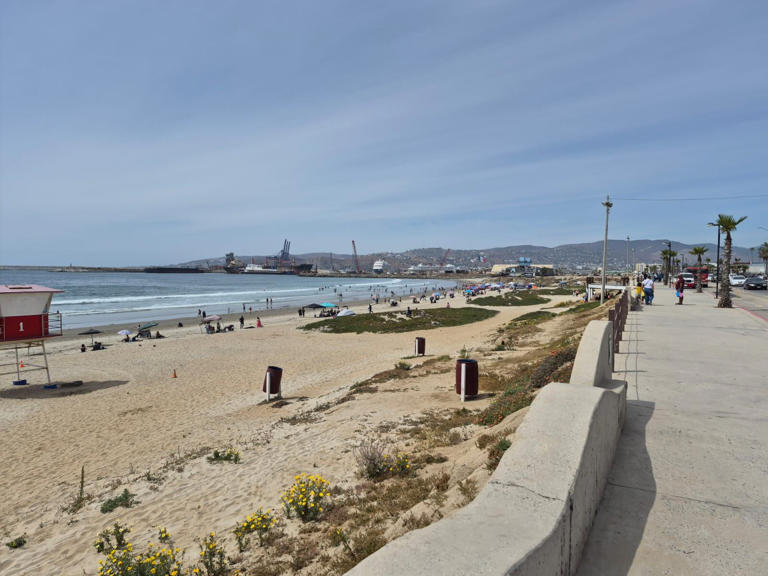 Llaman a no realizar actividades en Playa Hermosa