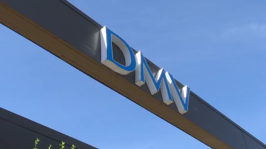 Oregon DMV warns drivers about realistic scam texts written with AI