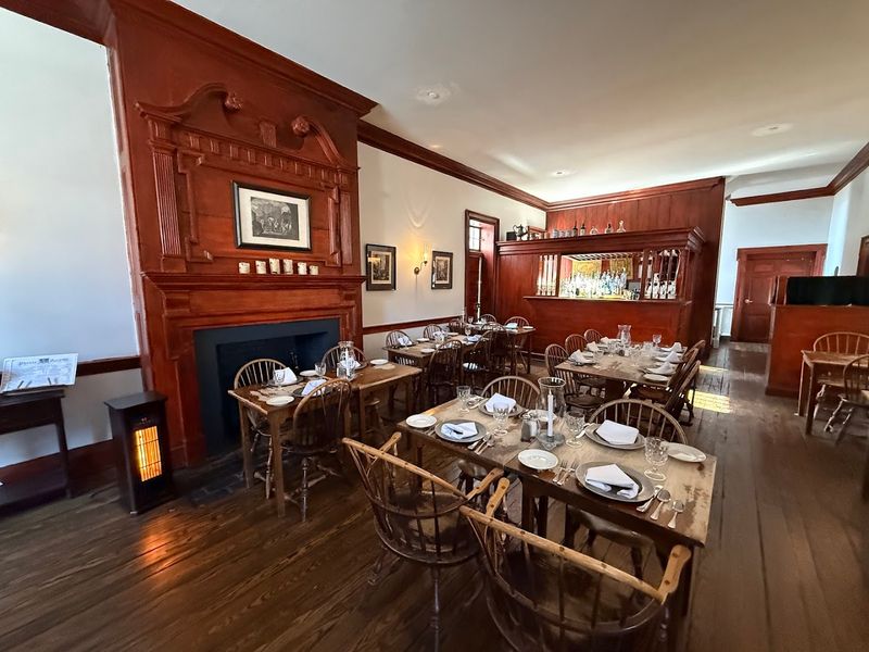 10 historic Virginia restaurants where southern flavor still feels classic