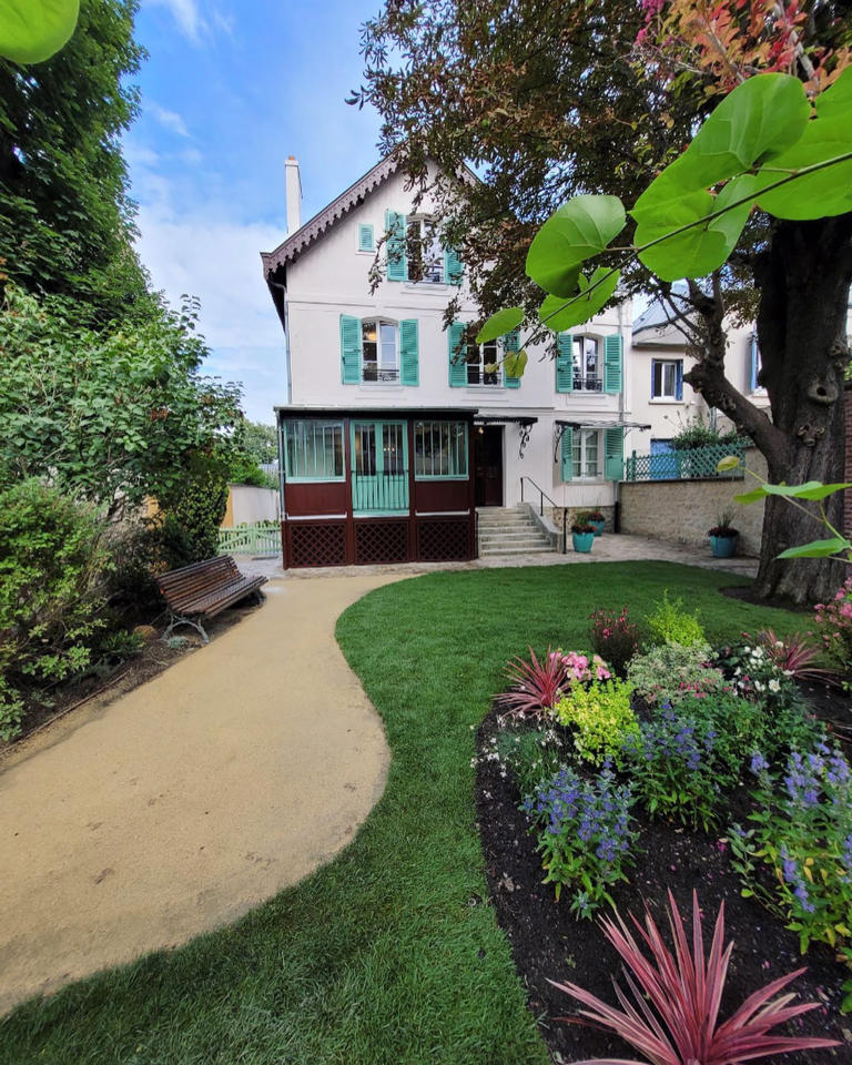 Visit Claude Monet’s most famous homes, between Paris and Giverny