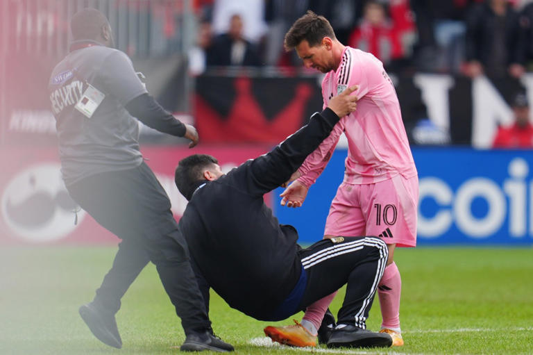 Messi dominant at revamped BMO Field in Inter Miami's 4-2 win over Toronto
