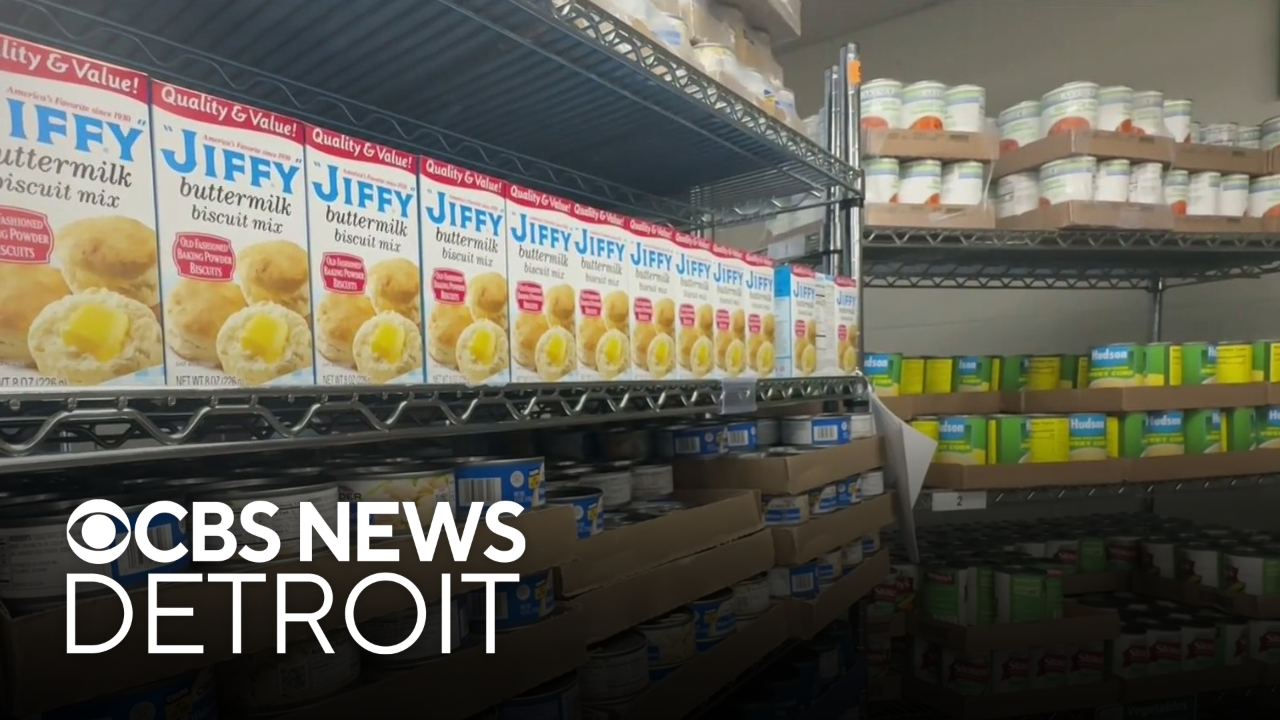How Metro Detroit letter carriers are helping fight against hunger