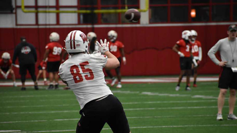 Ranking each position on Wisconsin's offense by confidence post-spring