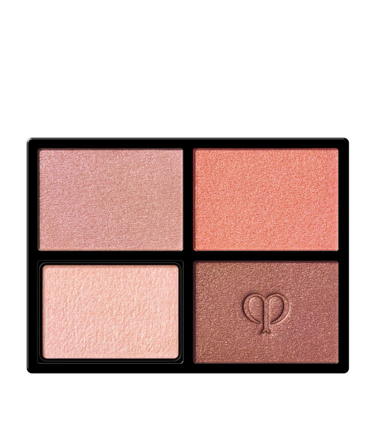 This 'soft' eyeshadow shade is the most flattering one to try on blue ...