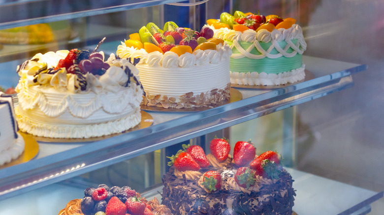 10 Delicious Cake Flavors You May Have Never Seen