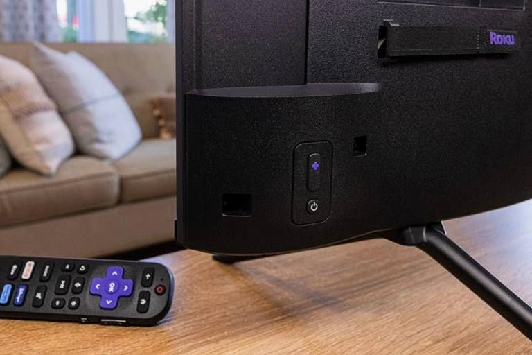 I found 5 Roku remote shortcuts that nobody talks about — they save me ...