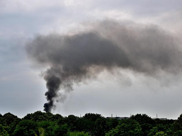 Brand auf Münchner Industriegelände löst Alarm aus – "drei, fast vier ...