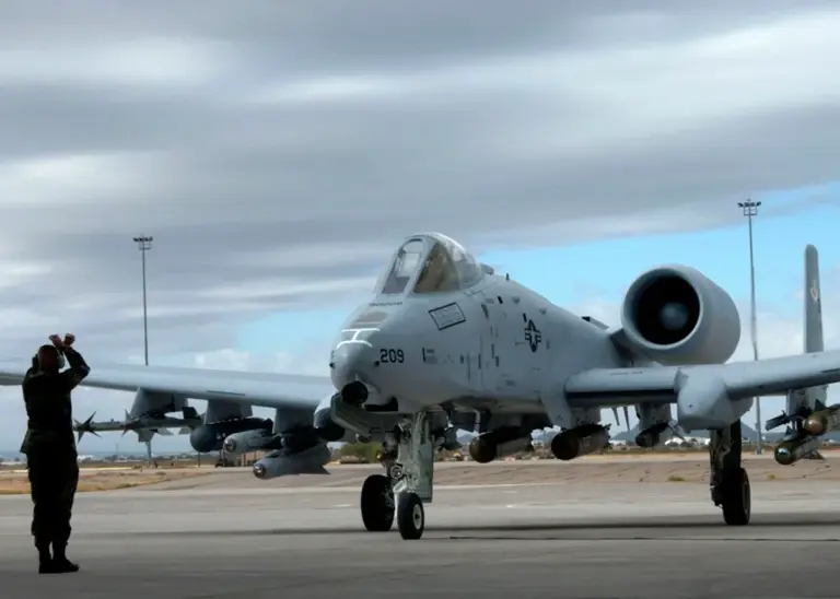 1,000 WWII planes still sit frozen in time in an American aircraft ...