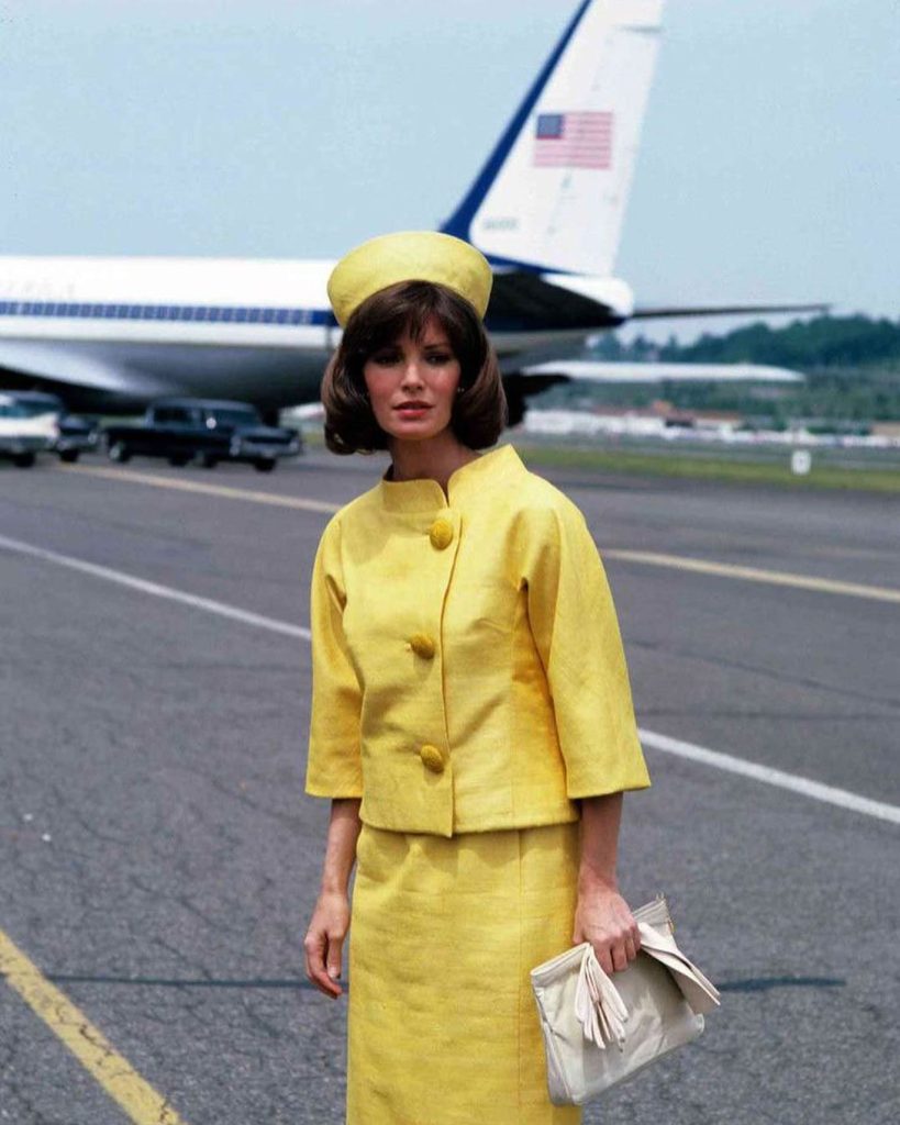 These 21 women ruled the 1970s with feathered hair disco glamour and ...