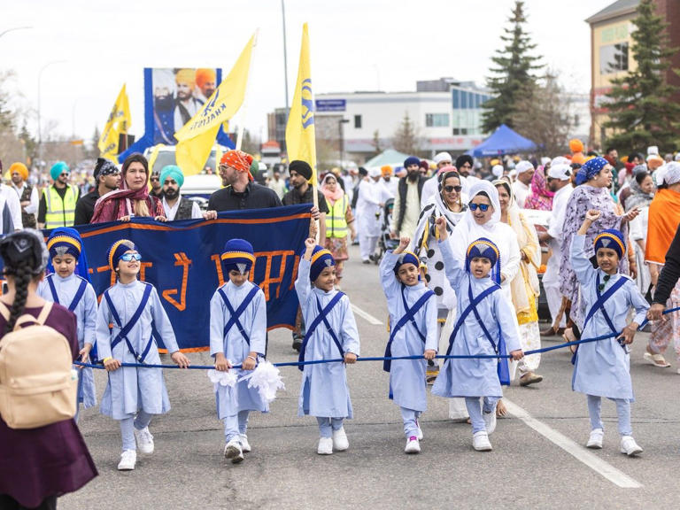 'Wherever you'll find Sikhs, you'll never go hungry' — festival ...
