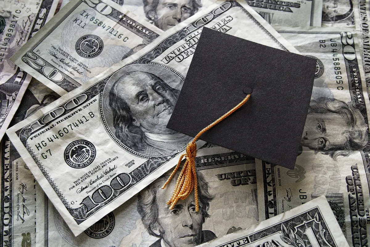 How to pay for college: Smart money strategies for parents