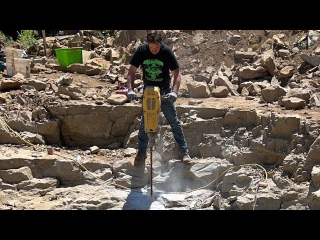 Pulling Herkimer diamonds live from New York