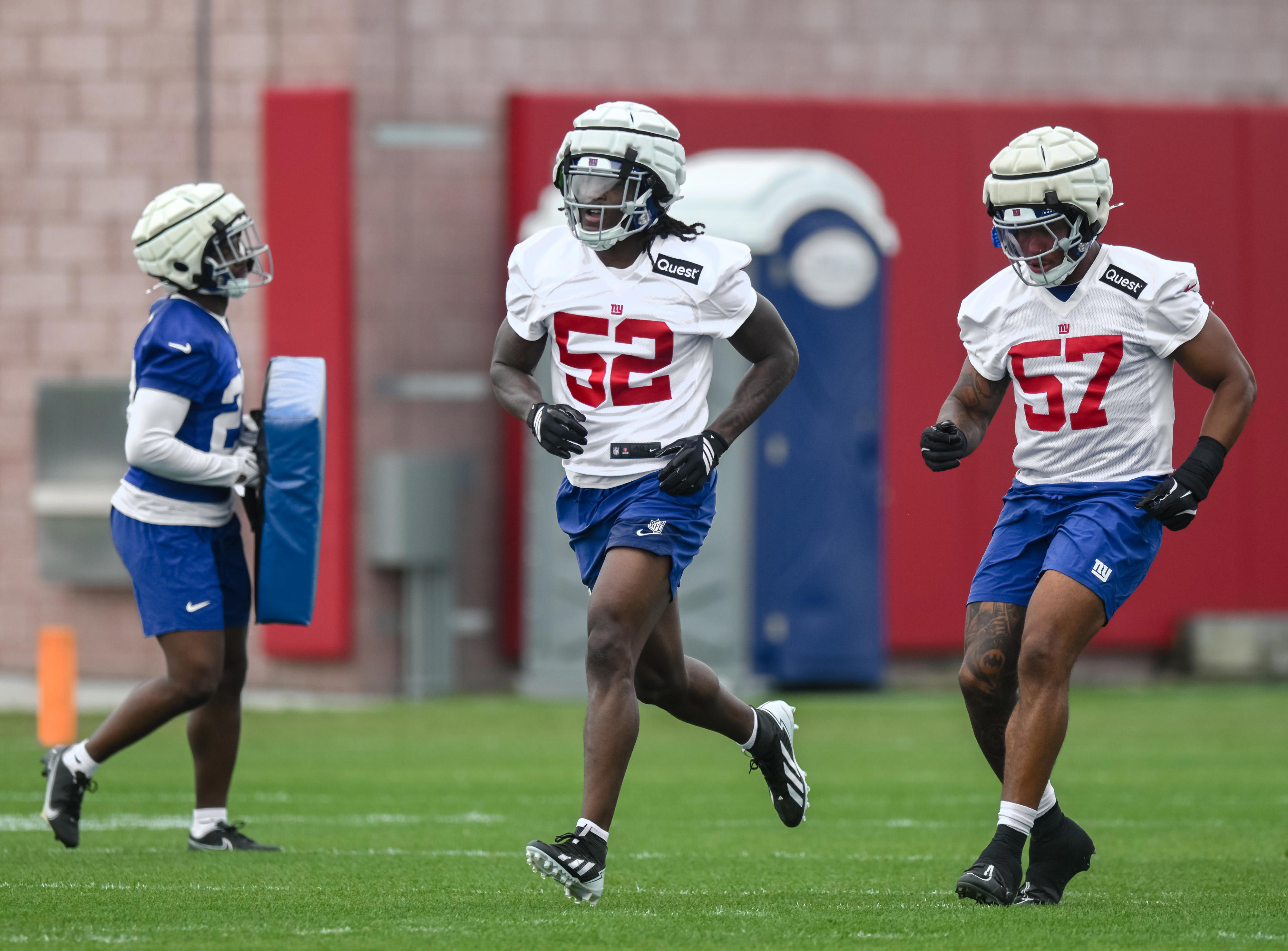 Ted Ginn's lessons power Arvell Reese's strong New York Giants start