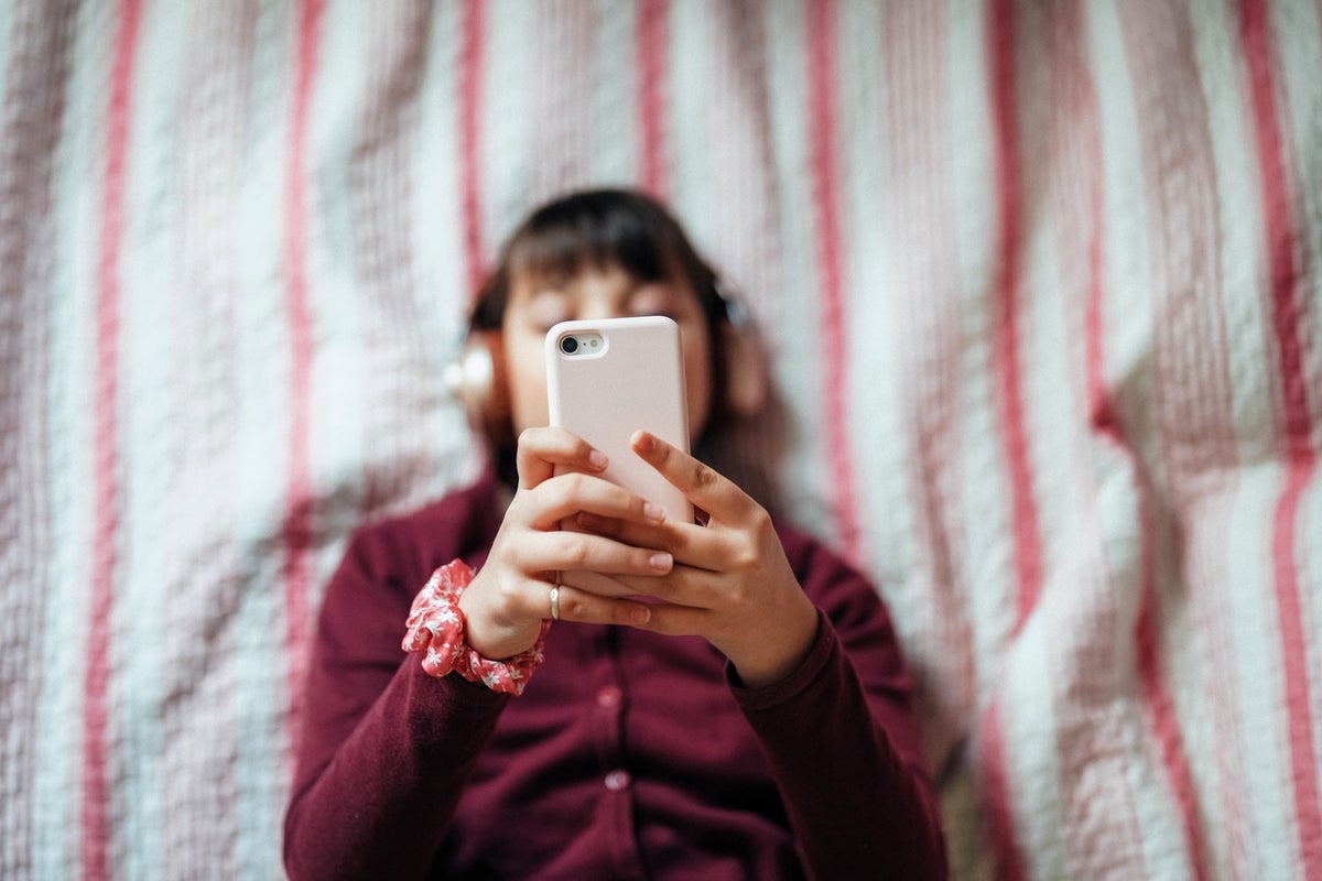 The AI doxxing trend turning ChatGPT hallucinations into harassment